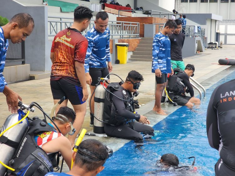 KURSUS SERTIFIKASI SELAM POSSI, SIAP KEMBANGKAN PROFESIONALITAS ...